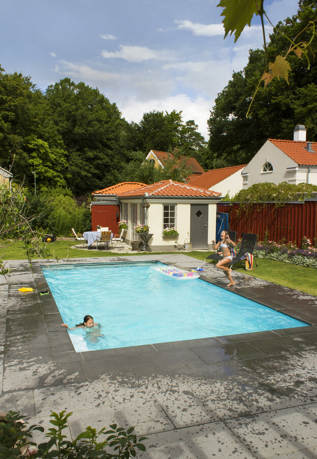 DIY - Mura din pool med murblock | Handla hos Flisby