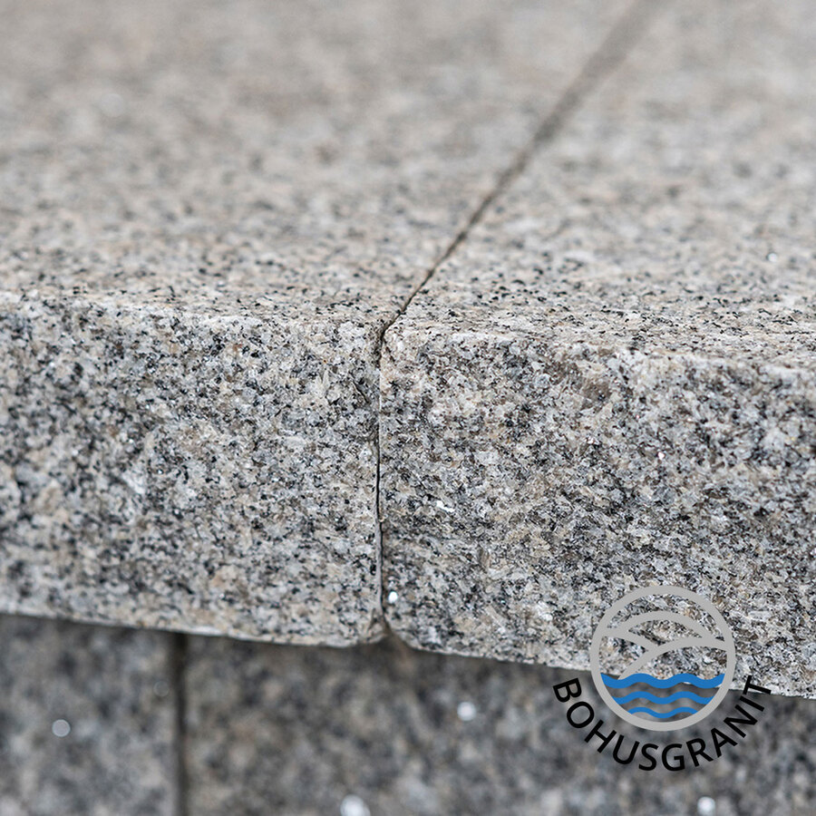Granit Bohus grå avtäckning flx 26x6 cm | Handla hos Flisby