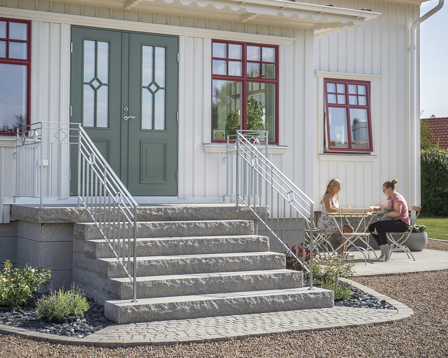 Robusta trappor med trappblock Bohus